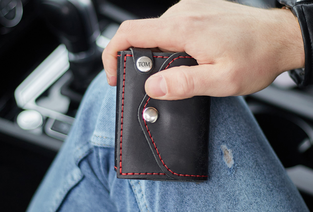 Odinė piniginė Connor Double Premium - Bakli.lt