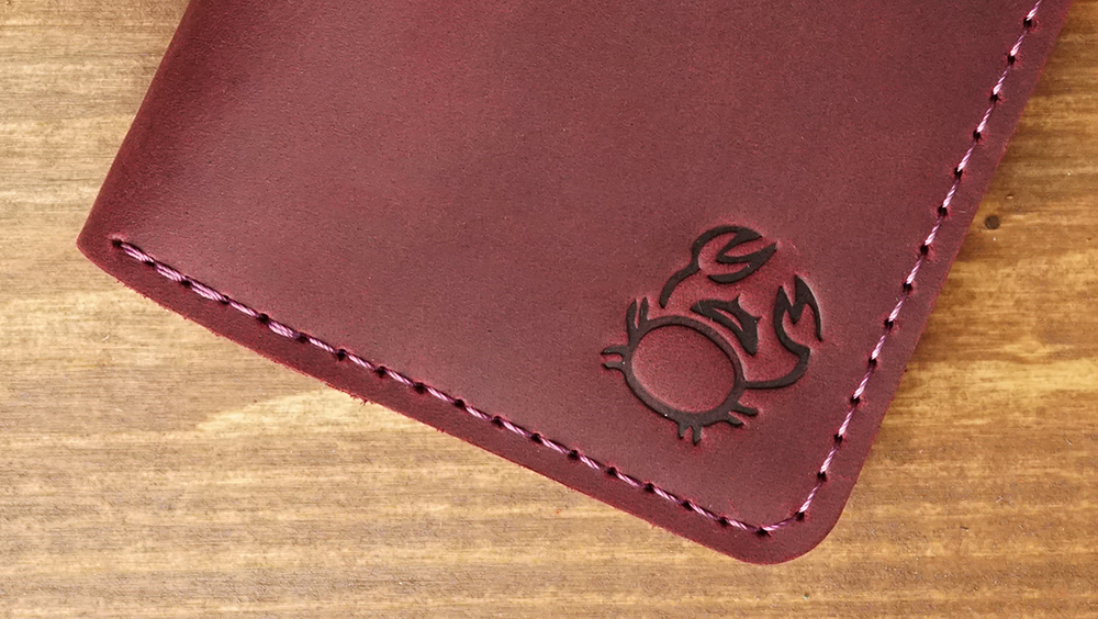 Odinė piniginė Victoria Crazy Horse su zodiako ženklu - Bakli.lt