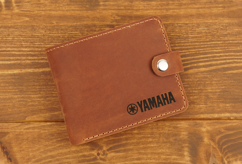 Odinė piniginė William Crazy Horse - Bakli.lt